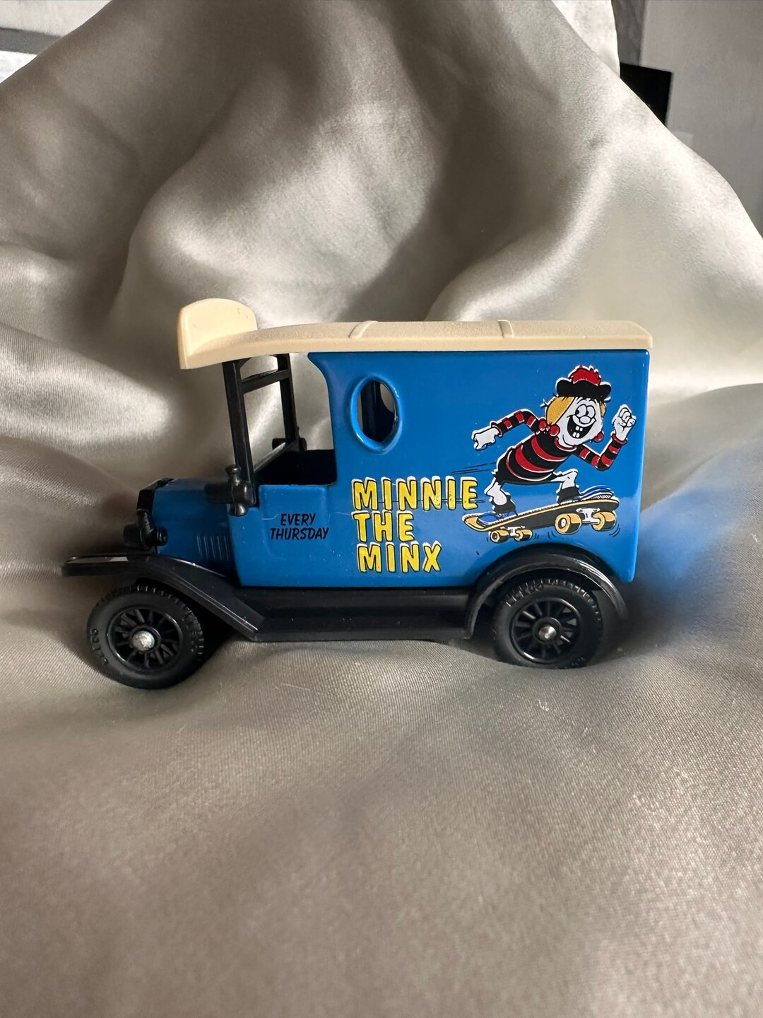 Vintage Minnie the Minx Vehicle Promotional Model by Lledo. Made in ...