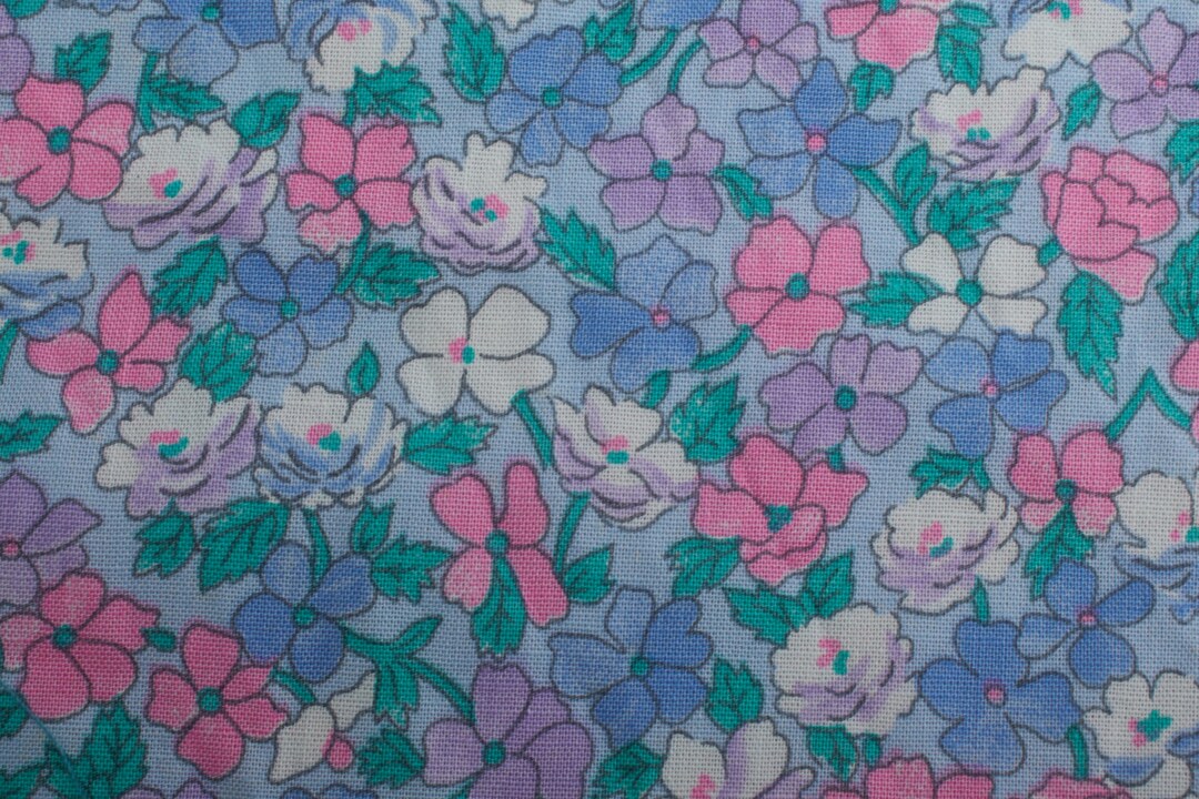 1980s Vintage Floral Cotton Fabric: Pastel Blooms, 1.2 Yards - Etsy