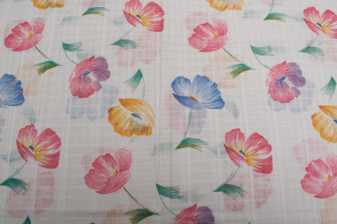 2.1yds Cute 1970s Vintage Dimity Cotton Fabric, Semi Sheer, Flowers on ...