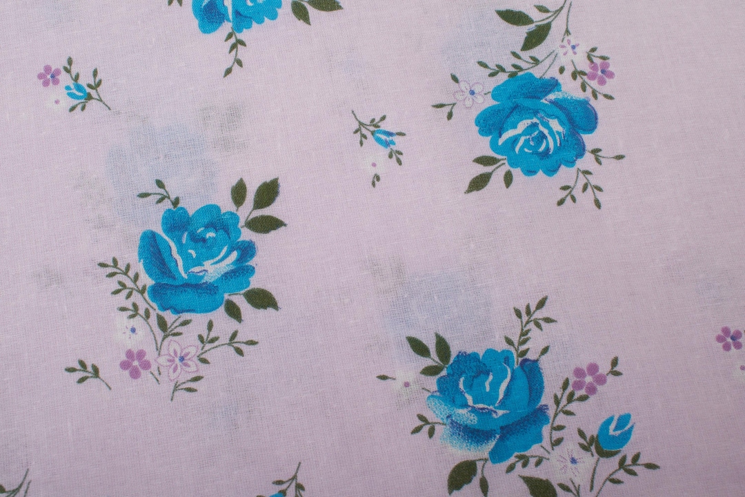 Adorable 1970s Vintage Cotton Fabric, Small Blue Roses Flowers ...