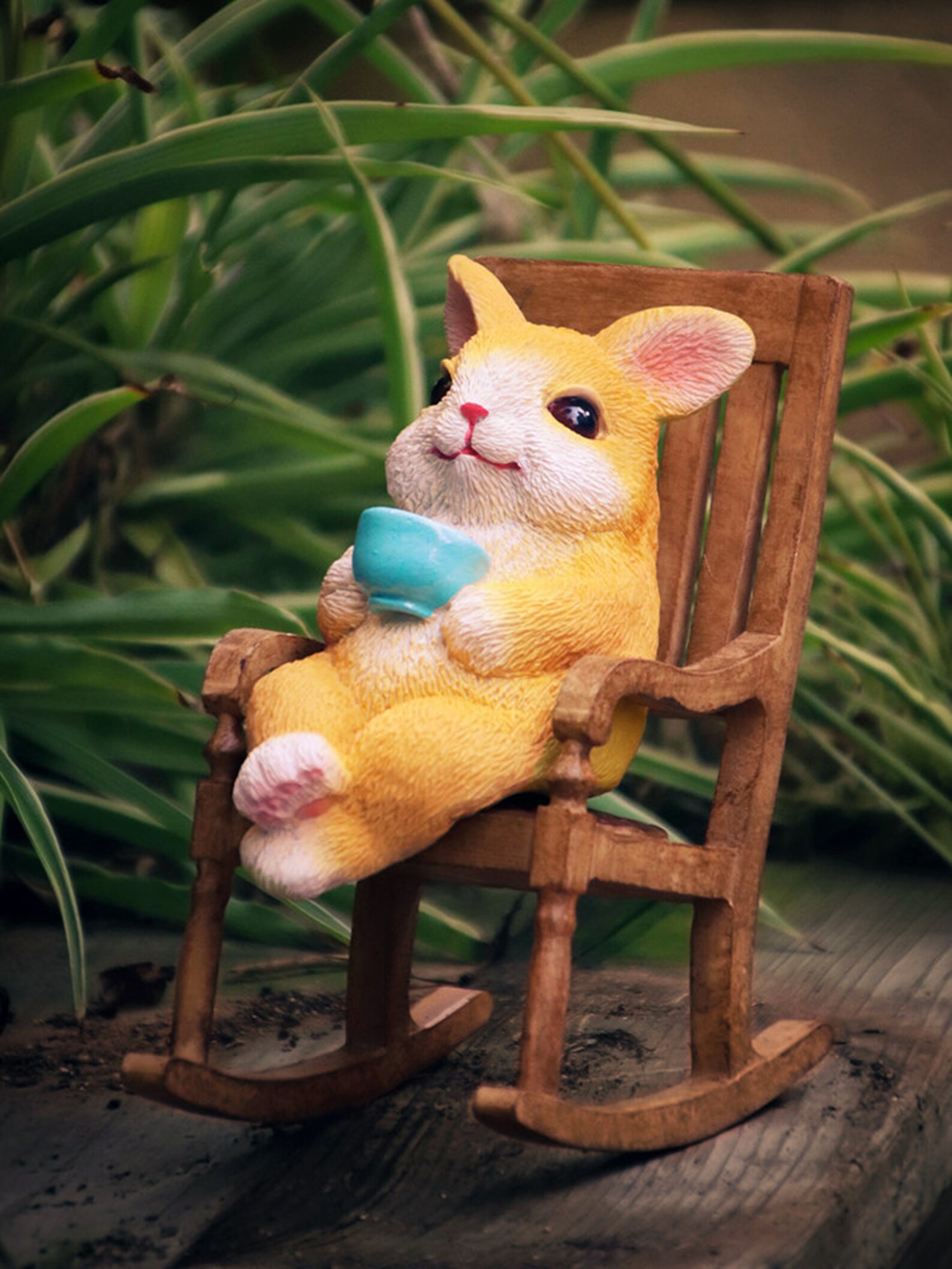 Creative Cute Bunny Rocking Chair Ornaments Balcony Landscaping Cafe ...