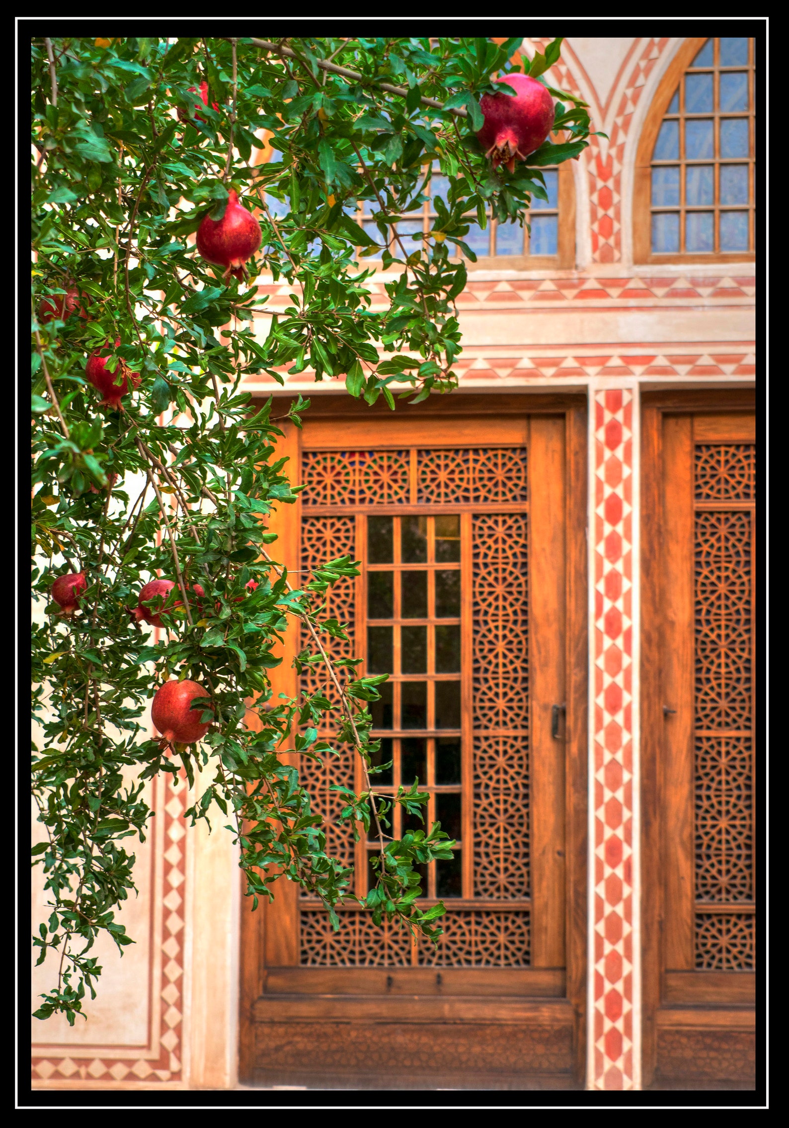 Set of 2 Printable Photos of Persian Old Wooden Windows With ...