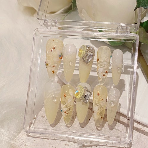 Super Star Press on Nails - Etsy