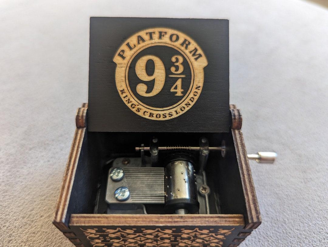 Handcrafted Wooden Music Box - Harry Potter - Hogwarts - Unique ...