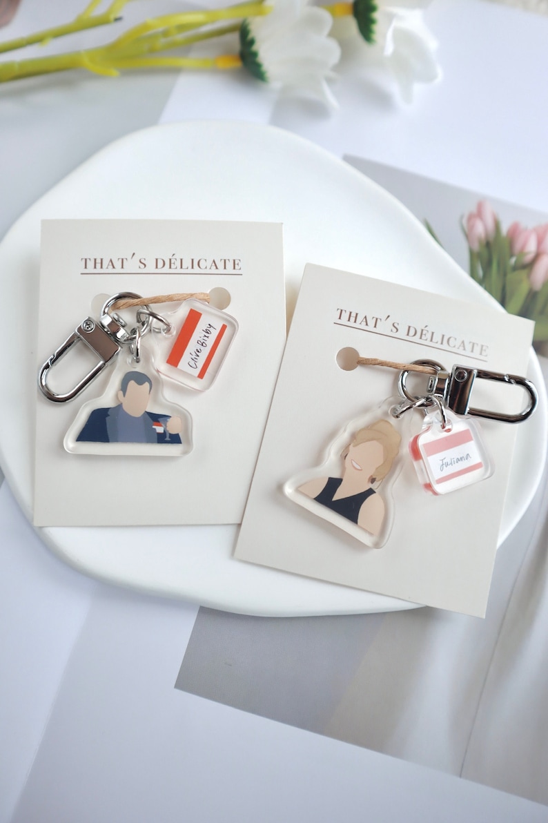Modern Family Keychain: Phil & Claire Acrylic Keyring - Etsy