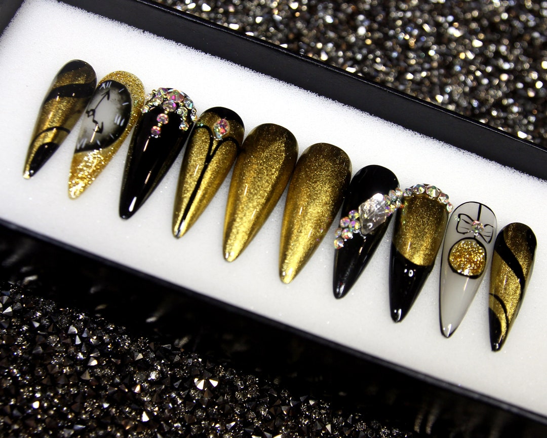 Golden Clock Press on Nails | Holiday Metalic Nails | Salon Fake Nails ...
