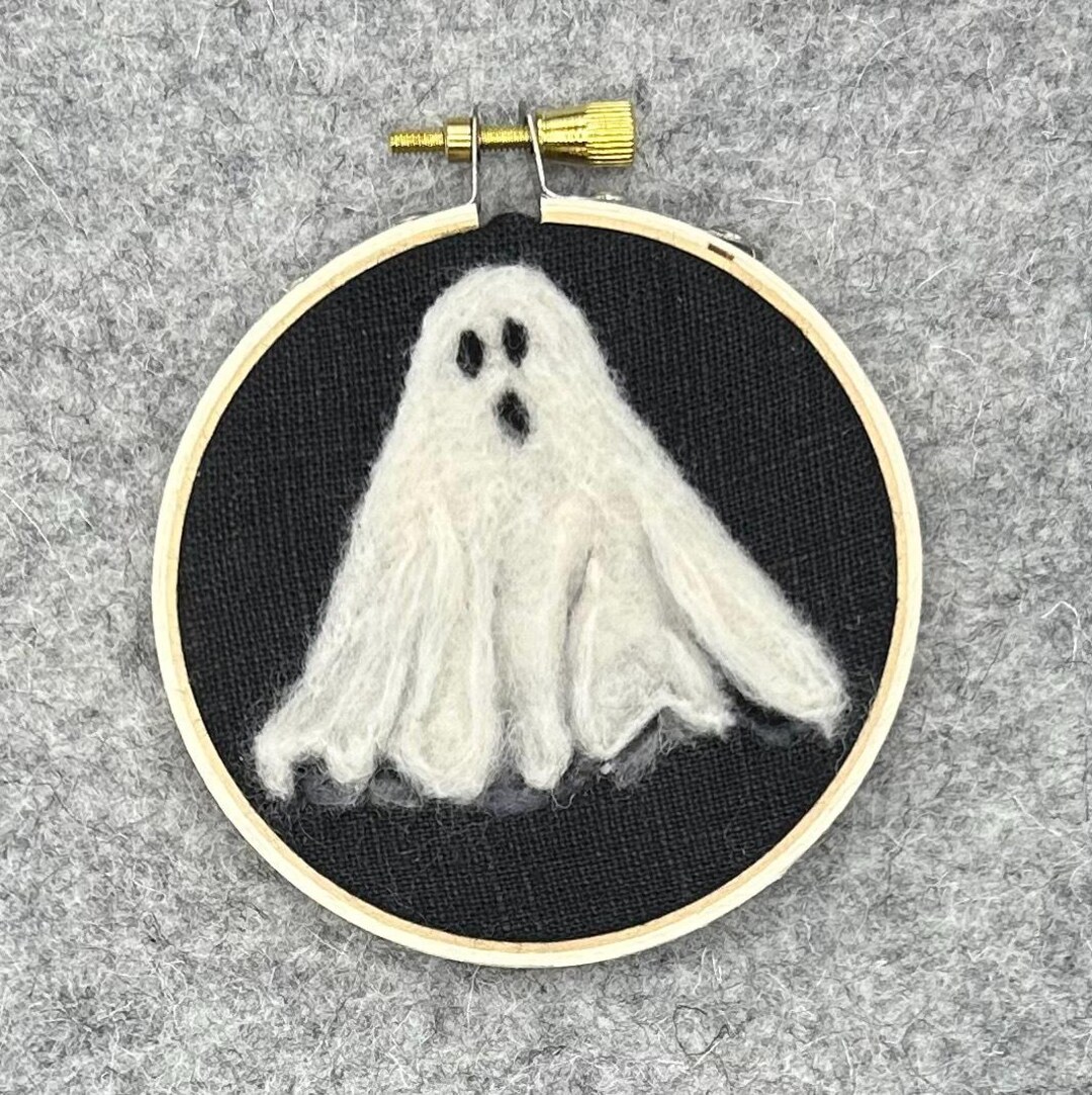 Needle Felted 2D Ghost Made of Wool. Adorable Ghost Ornament, Halloween ...
