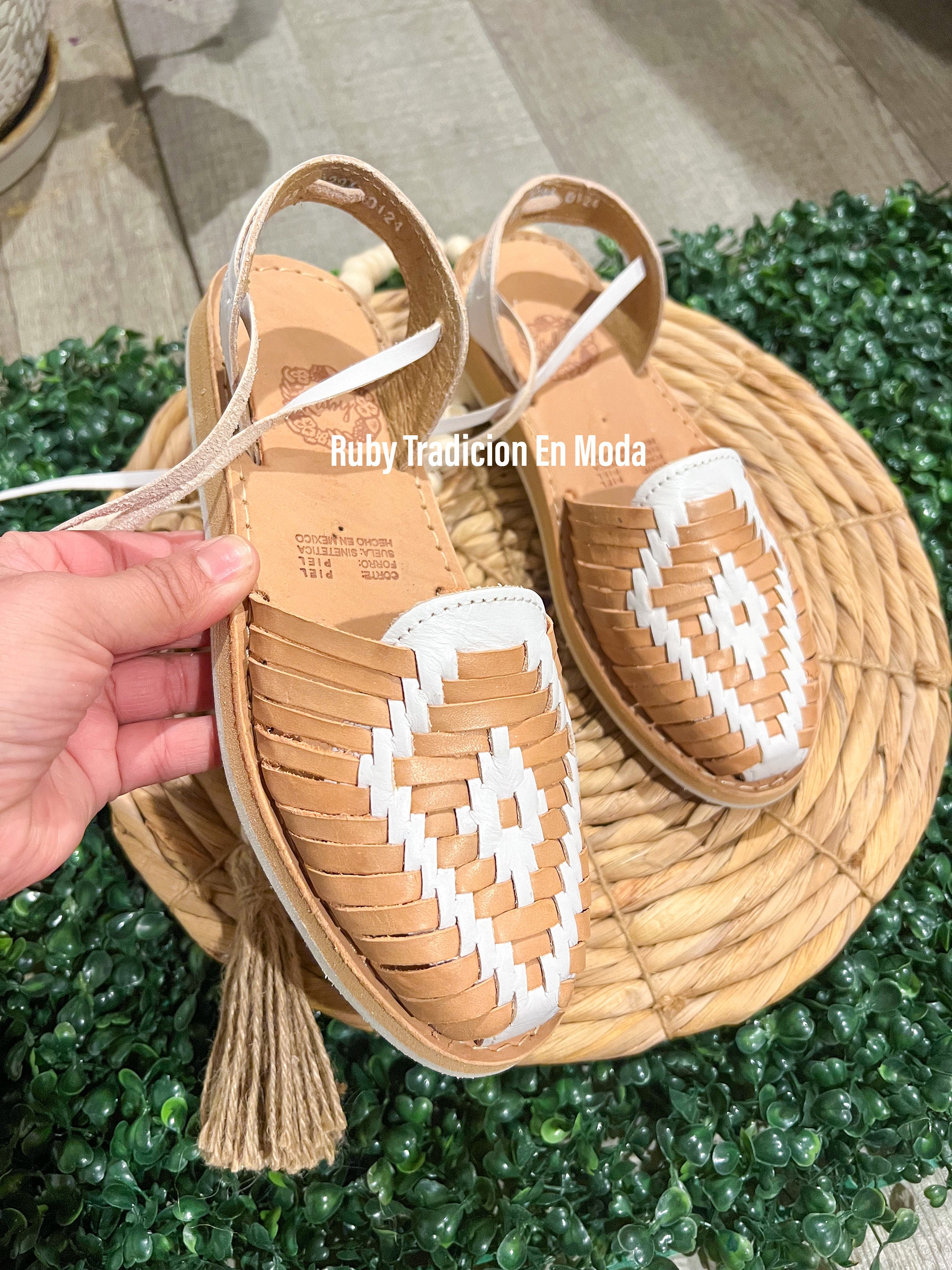 Rombo Huaraches Lace-up Mexican Huaraches Huaraches De Mujer Mexican ...