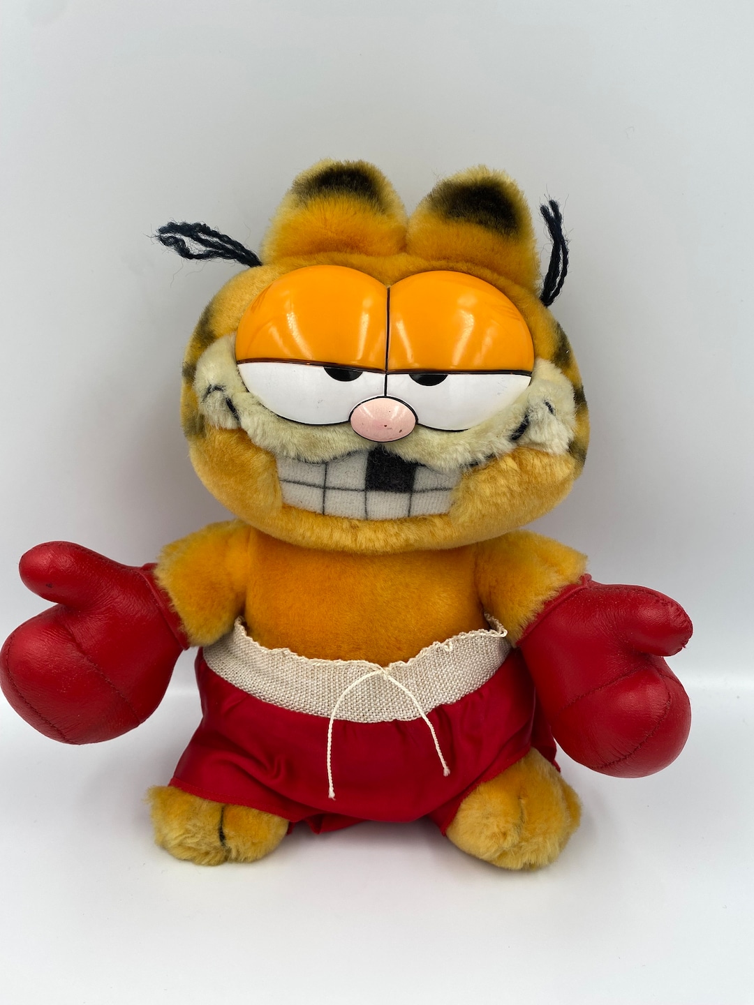 Garfield ‘the Boxer’ 23cm / 9” Orange Cat Vintage Retro Soft Plush Toy ...