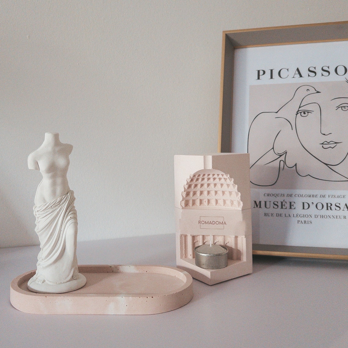 Gift Box Femme pantheon, Venus of Milo, Concrete Tray - Etsy