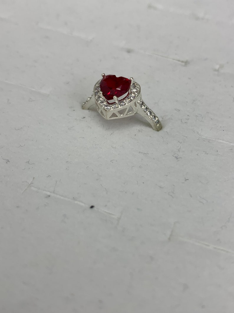 925 Sterling Silver Ruby Gem Heart Design Ring - Etsy