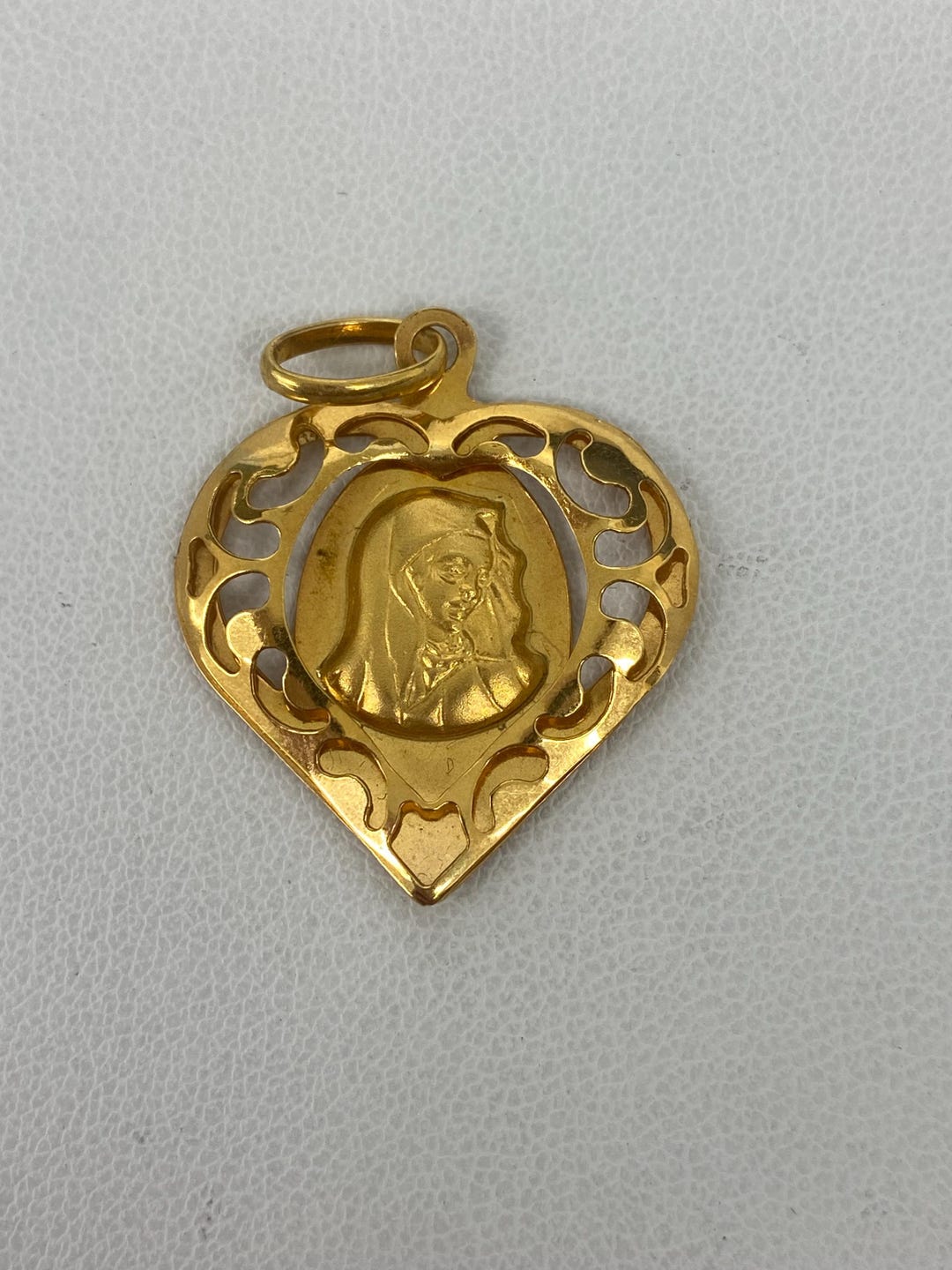 21k Yellow Gold Virgin Mary Heart Shape Pendant - Etsy
