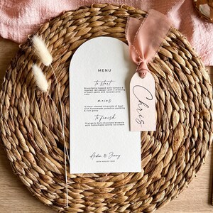 Personalised Wedding Menu & Place Name Custom Acrylic Placeholder Arch ...