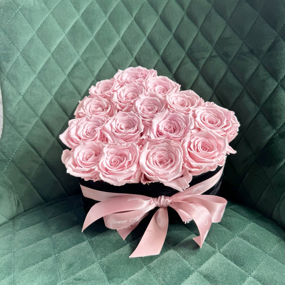 Real Preserved Roses Heart Box Valentines Day Gift Be My Valentine ...