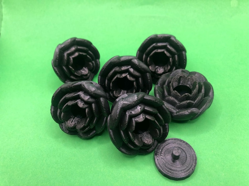 Jumping Spider Rose Flower Magnetic Hide, Flower Cave, Enclosure Décor ...