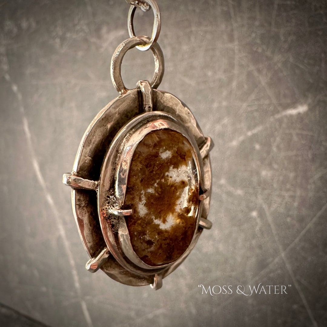 Genuine Garden Quartz (moss Quartz) Pendant "moss & Water" - Etsy