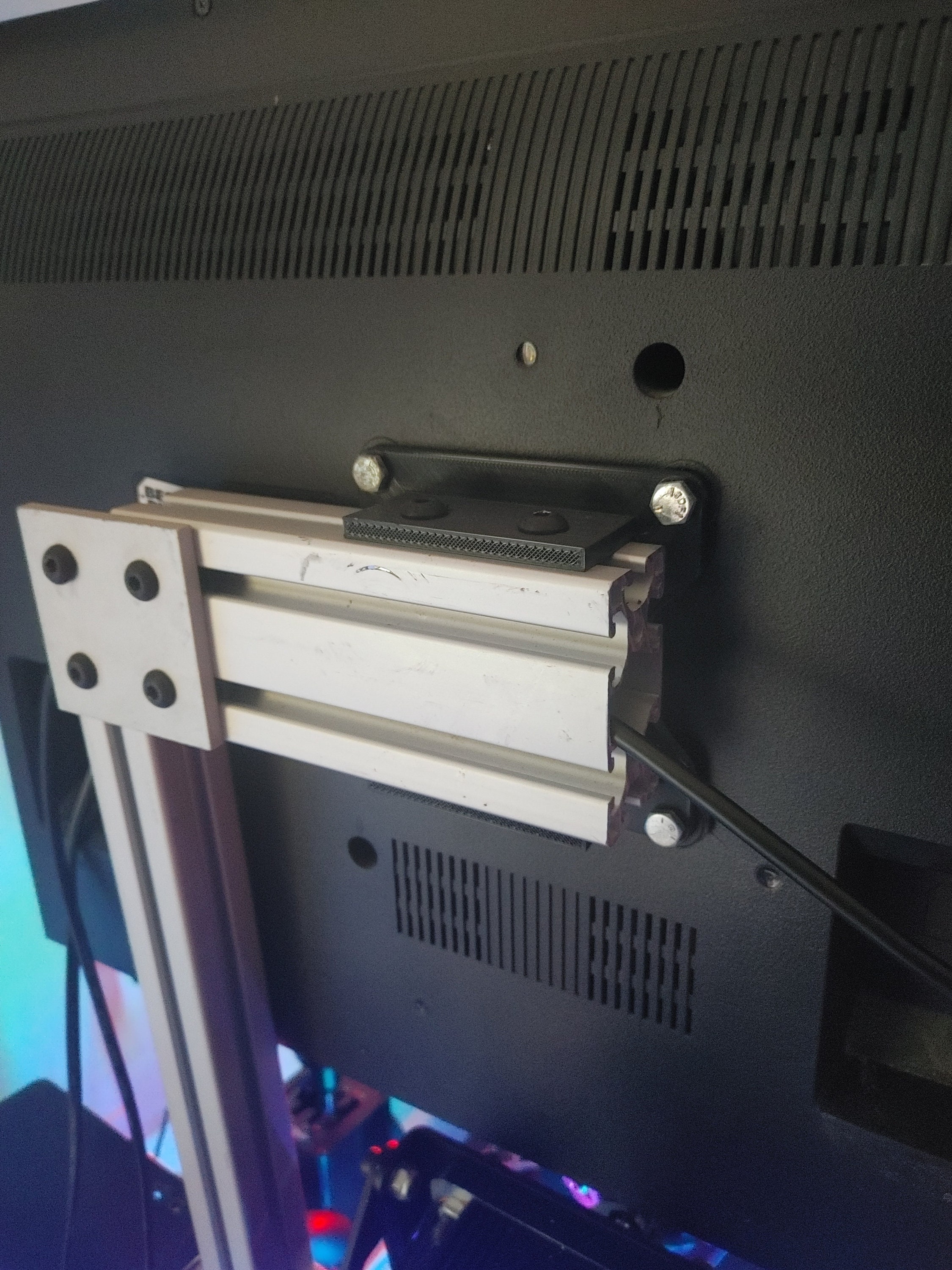 80/20 15/40 Series 100x100mm VESA Mount for TV to Racing/flight Sim Rig ...