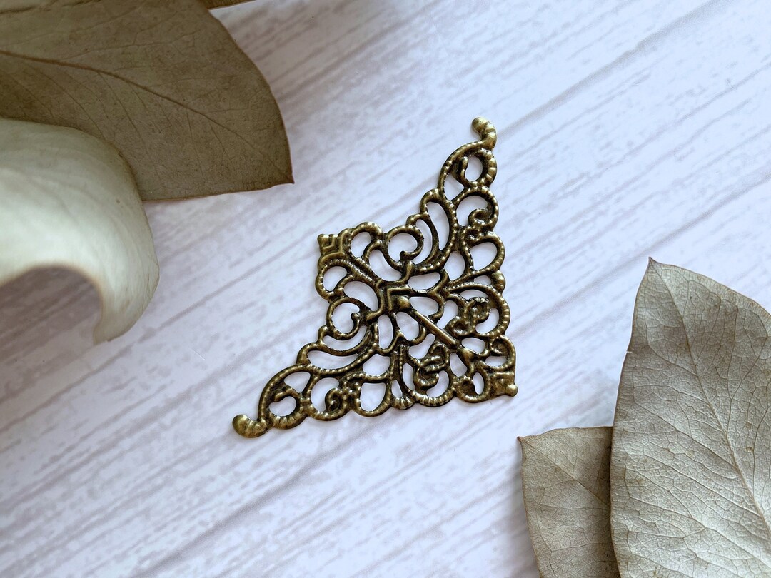4pcs Filigree Corner Carved Finding Scrapbook Triangle Embellishment ...