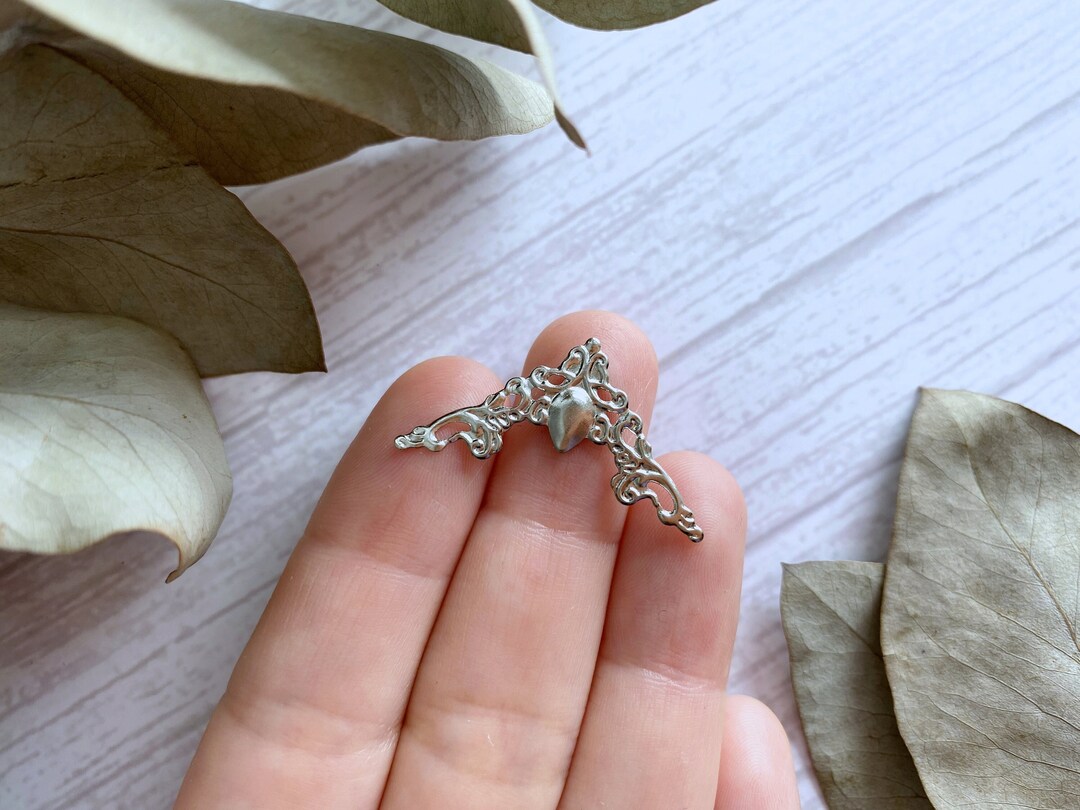 8pcs Filigree Triangle Corner Finding Scrapbook Embellishment Antique ...