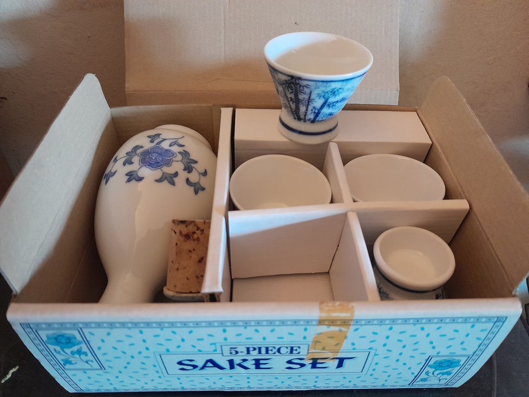 Mis-matched Boxed 5-piece Sake Set Asian Style Plus 3 Extra Cups VGC - Etsy