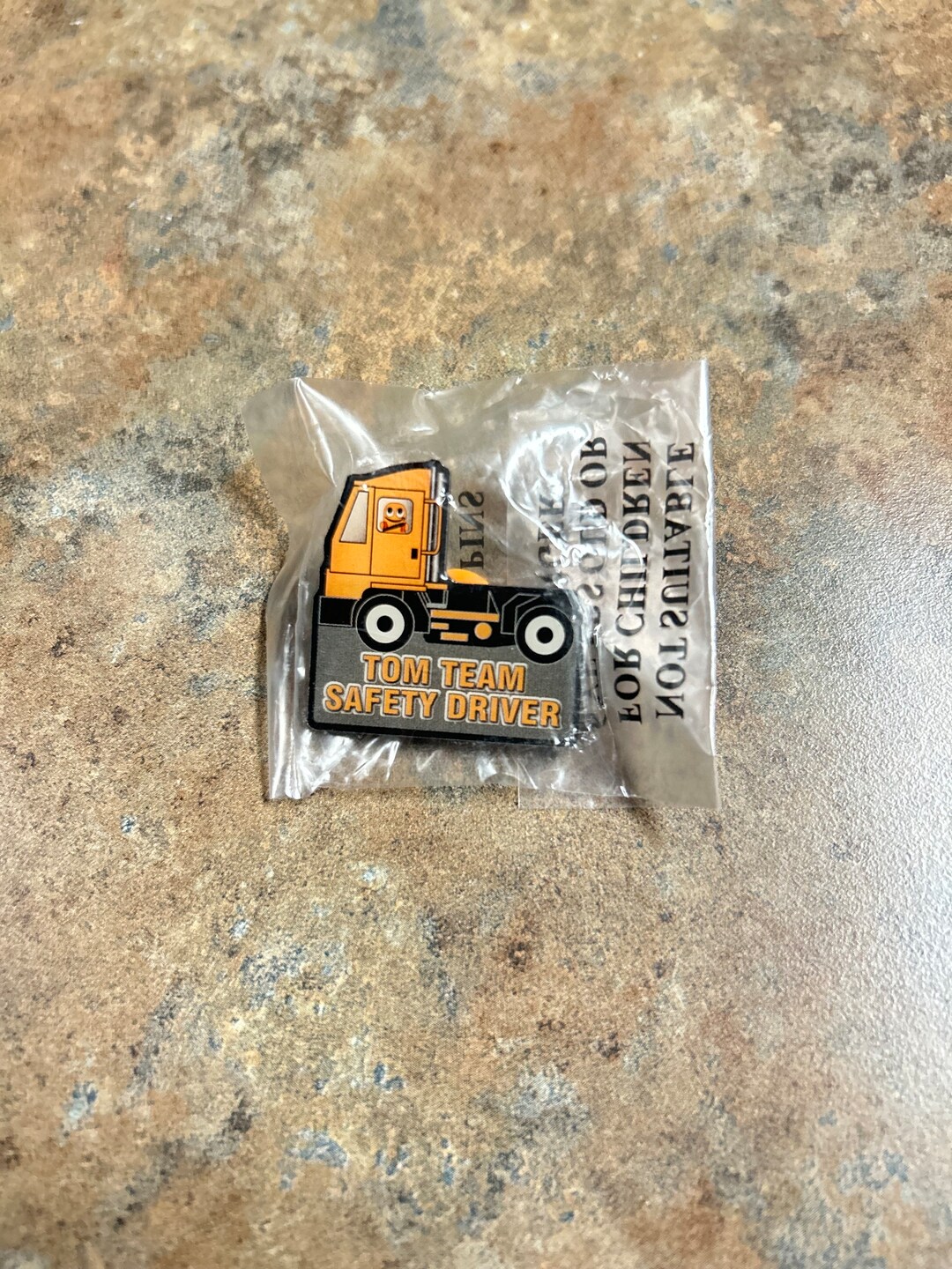 Amazon Peccy Pin ..! Tom Team Safety Driver! - Etsy