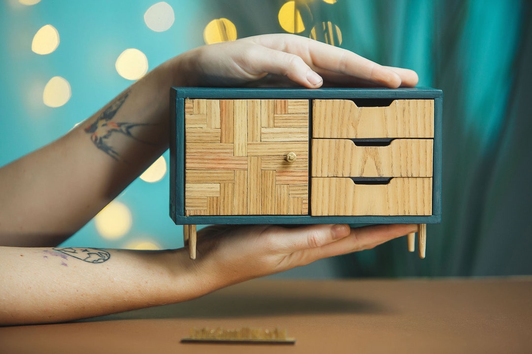 1/6 Scale Chest of Drawers for Popular 12 Inch Dolls. Reailstic ...