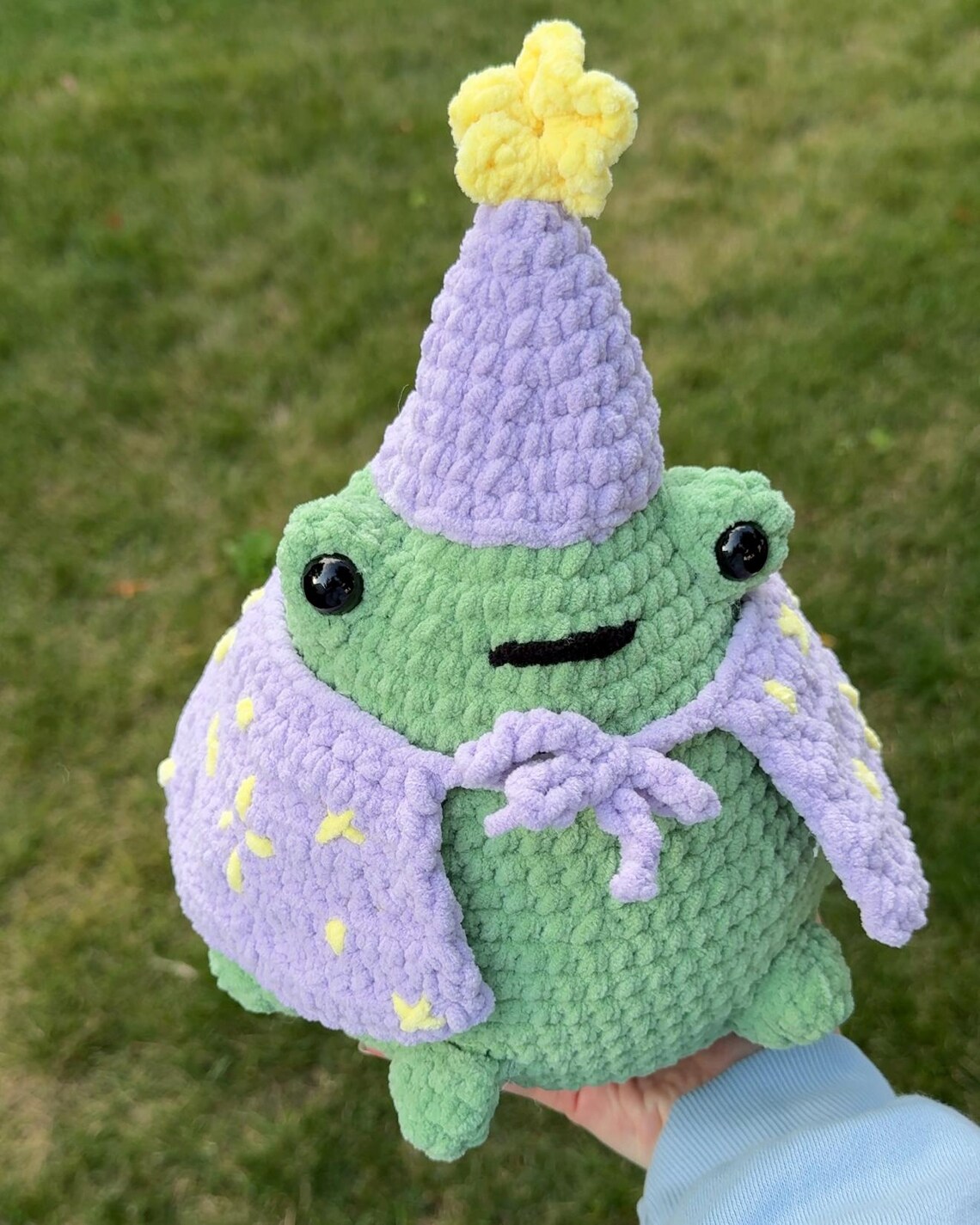 The Mystical Frogs | Tales of the Tiny Sorcerers Collection | Crochet ...