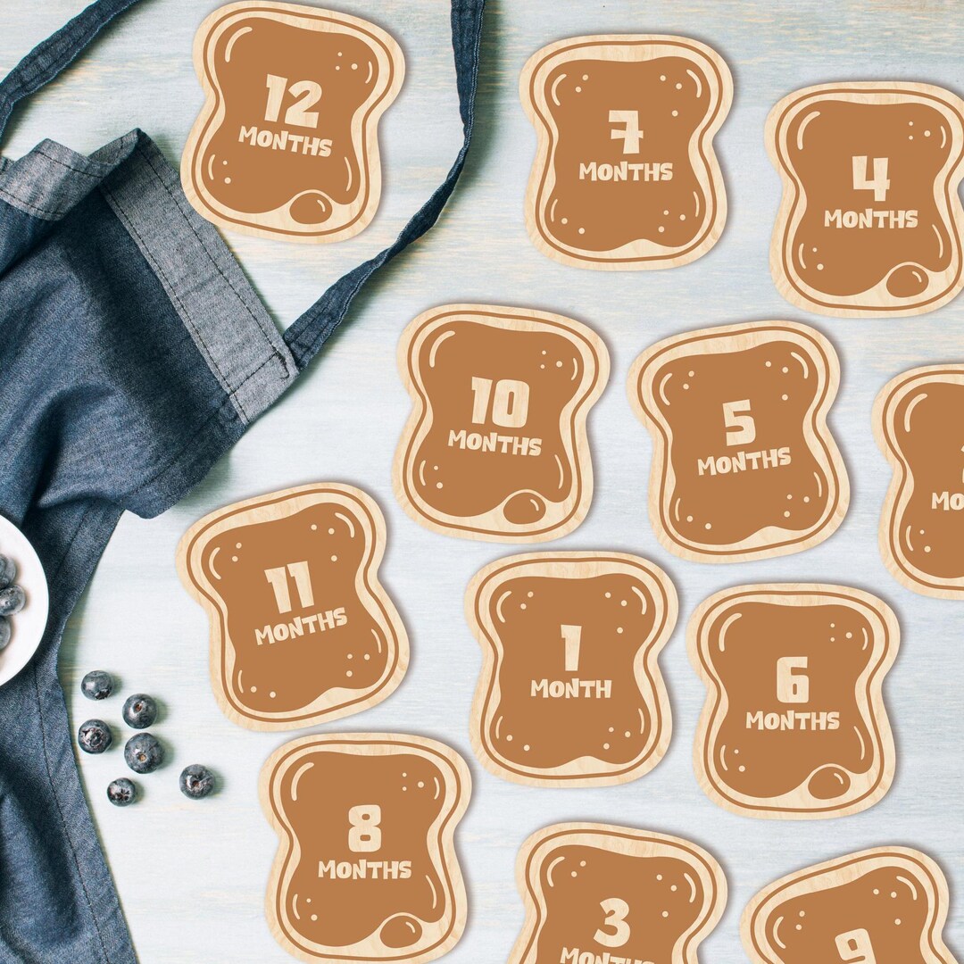Toast Wooden Baby Milestone Markers: Newborn Photo Props - Etsy