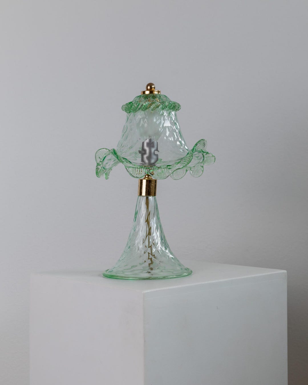 Vintage Murano Glass Table Lamp – Delicate Green Glass With Wavy Shape ...
