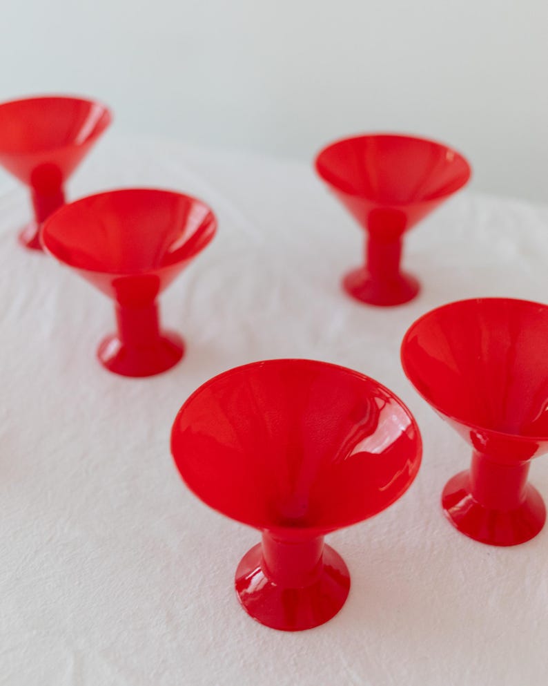 6 Red Vintage Drinking Glasses - Joy by Leonardo - Postmodern Memphis ...