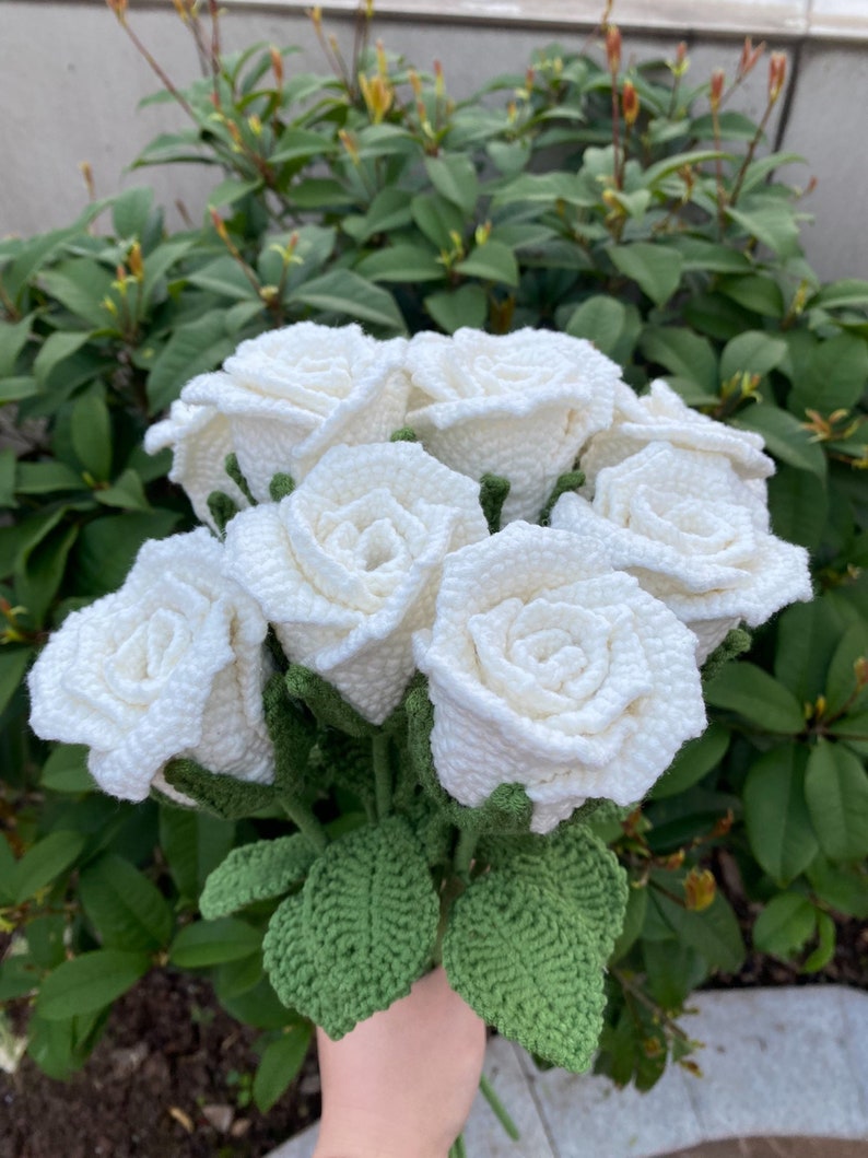 Crochet White Rose Crochet Flower Knitting White Rose With Leaves ...