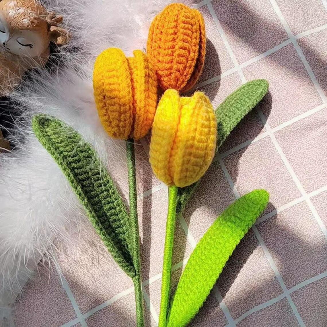 Crochet Tulip Bouquet Tulip With Leaves Tulipa Gesneriana Crochet ...