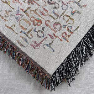 Armenian Trchnakir Blanket, Haykakan Bird-letter Design Throw, Cozy ...