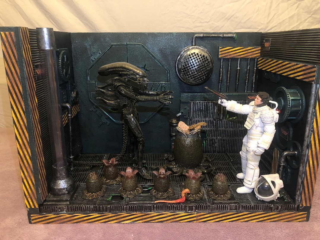 Alien Diorama neca Alien Ripley and Eggs Included - Etsy