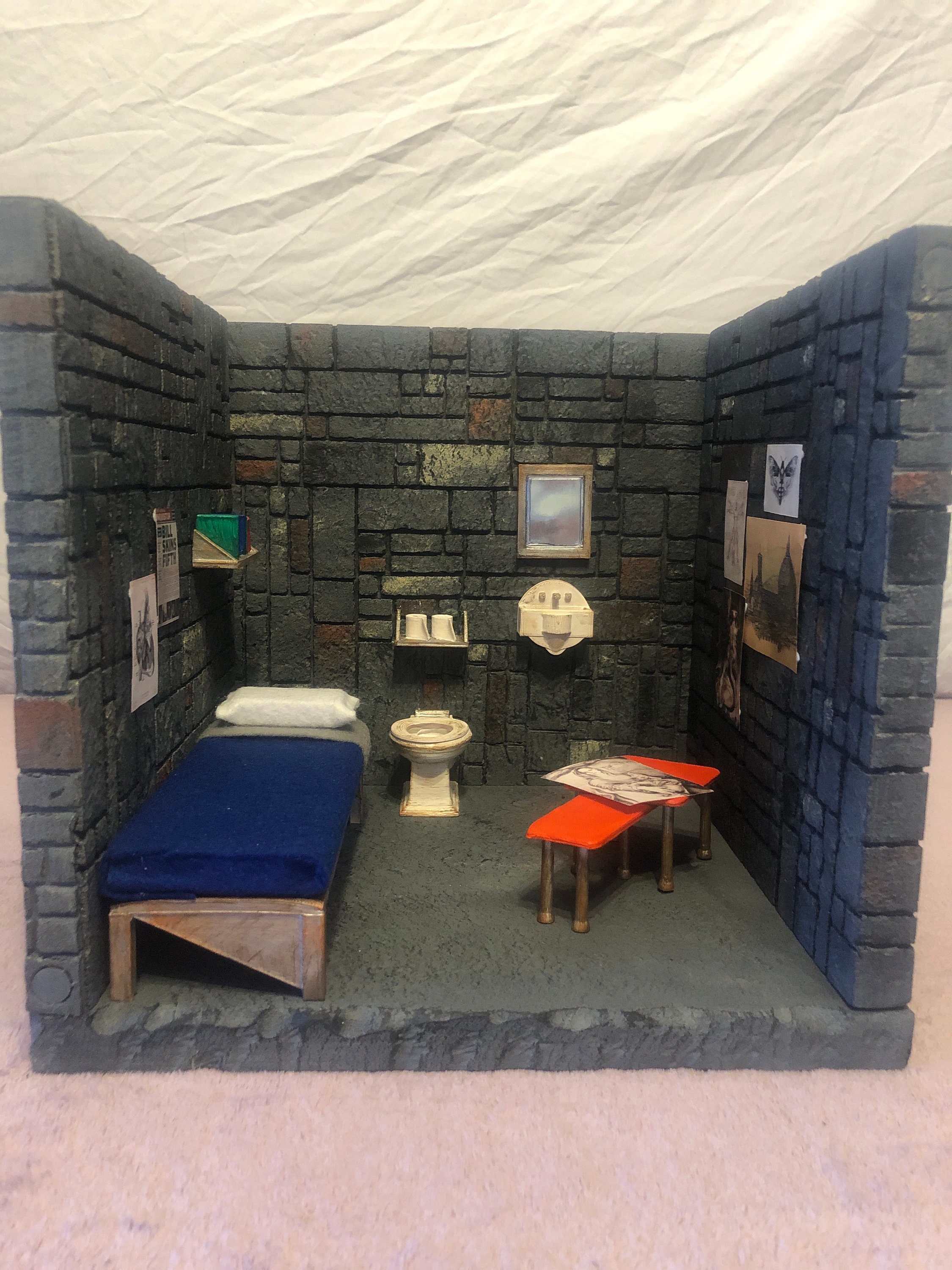 A Hannibal Lecter Cell Diorama 1:12 Silence of the Lambs fig Not ...