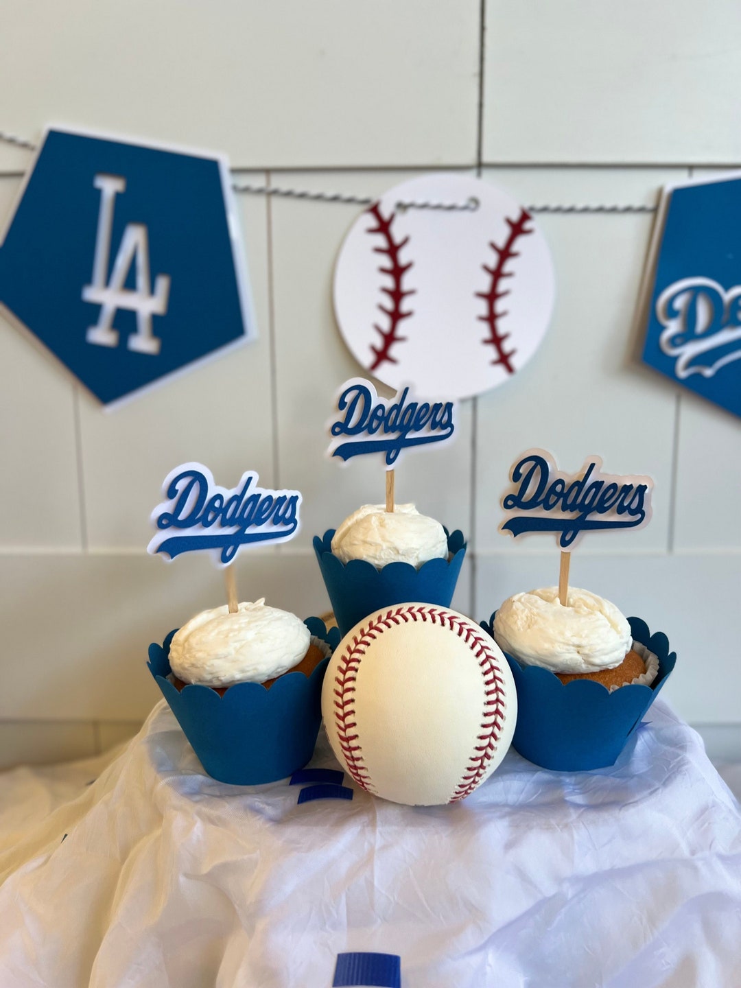 LA Dodgers Cupcake Topper - Etsy