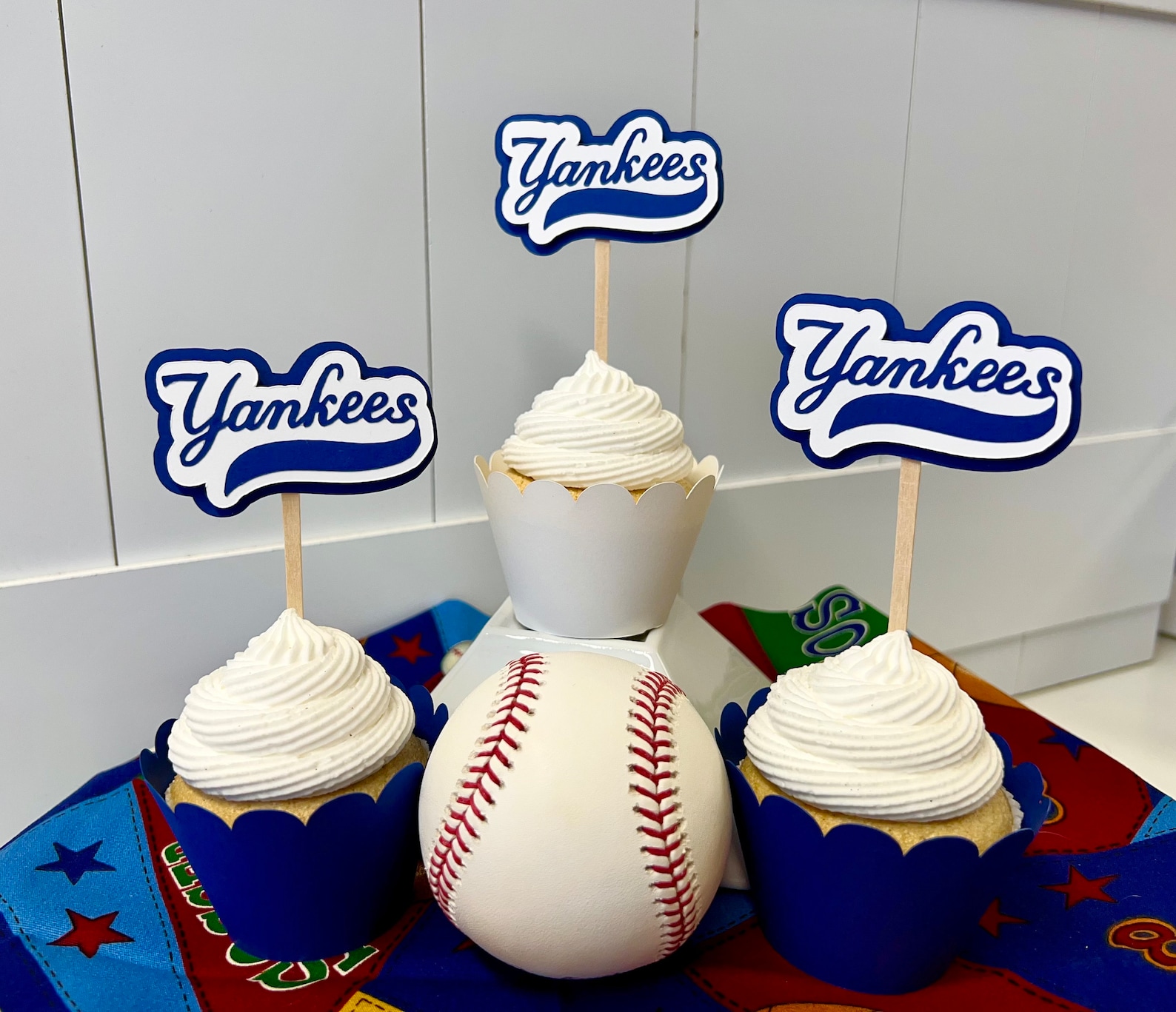 New York Yankees Cupcake Toppers - Etsy