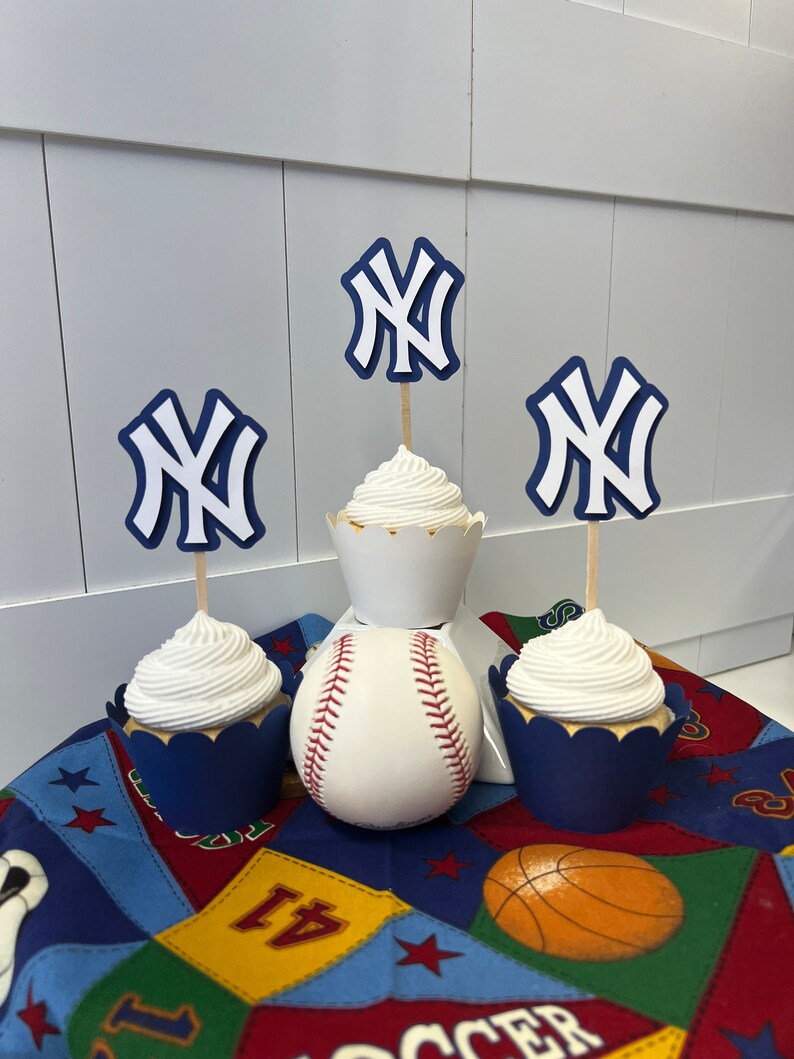 New York Yankees Cupcake Toppers - Etsy