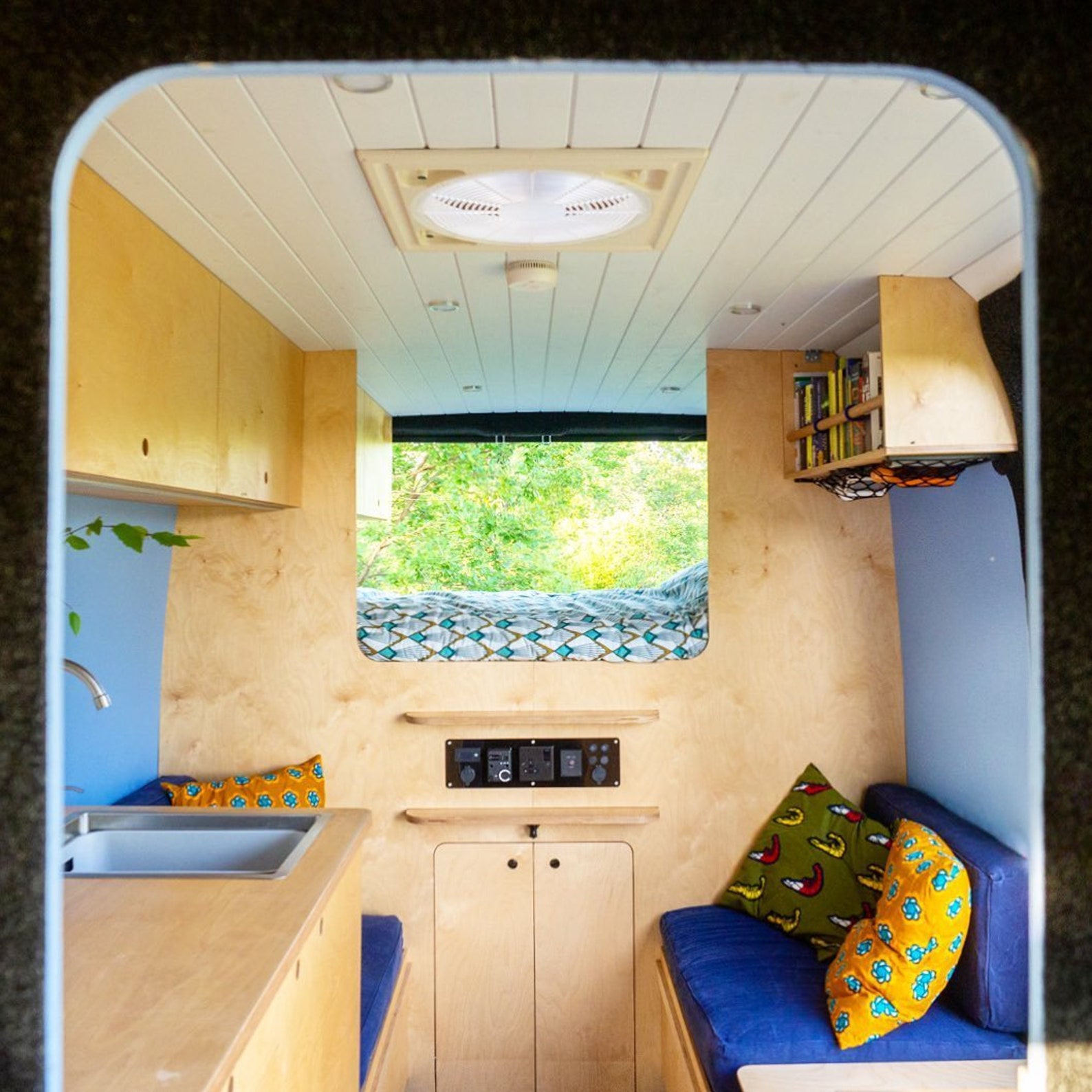 Remy - Van Conversion Layout for (L3H2) Fiat Ducato, Peugeot Boxer and ...