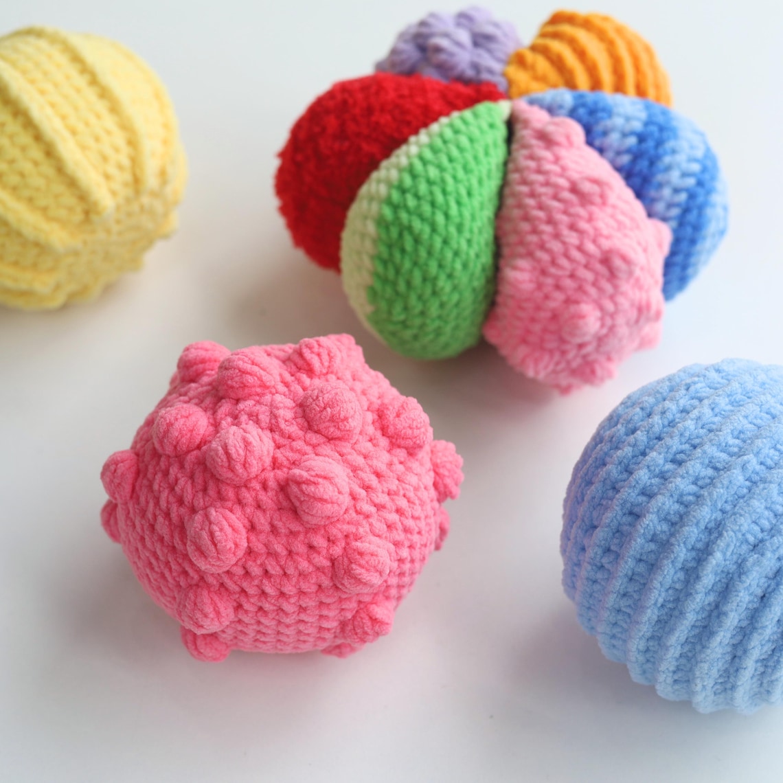 4in1 Sensory Balls Crochet Pattern, Montessori Sensory Ball, Fidget Toy ...