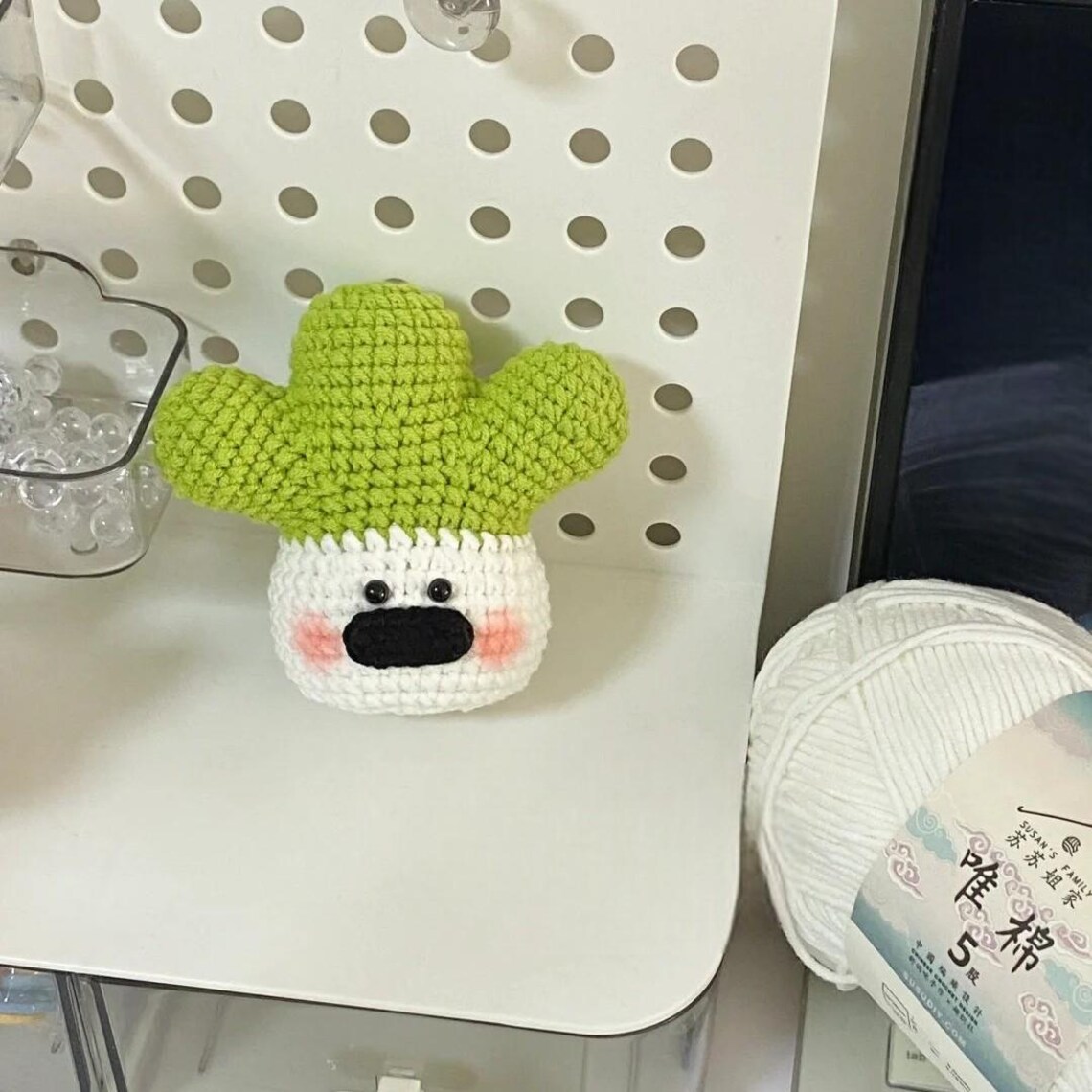 Cute Green Onion Crochet Pattern, Stuffed Toy Amigurumi Plushie Crochet ...