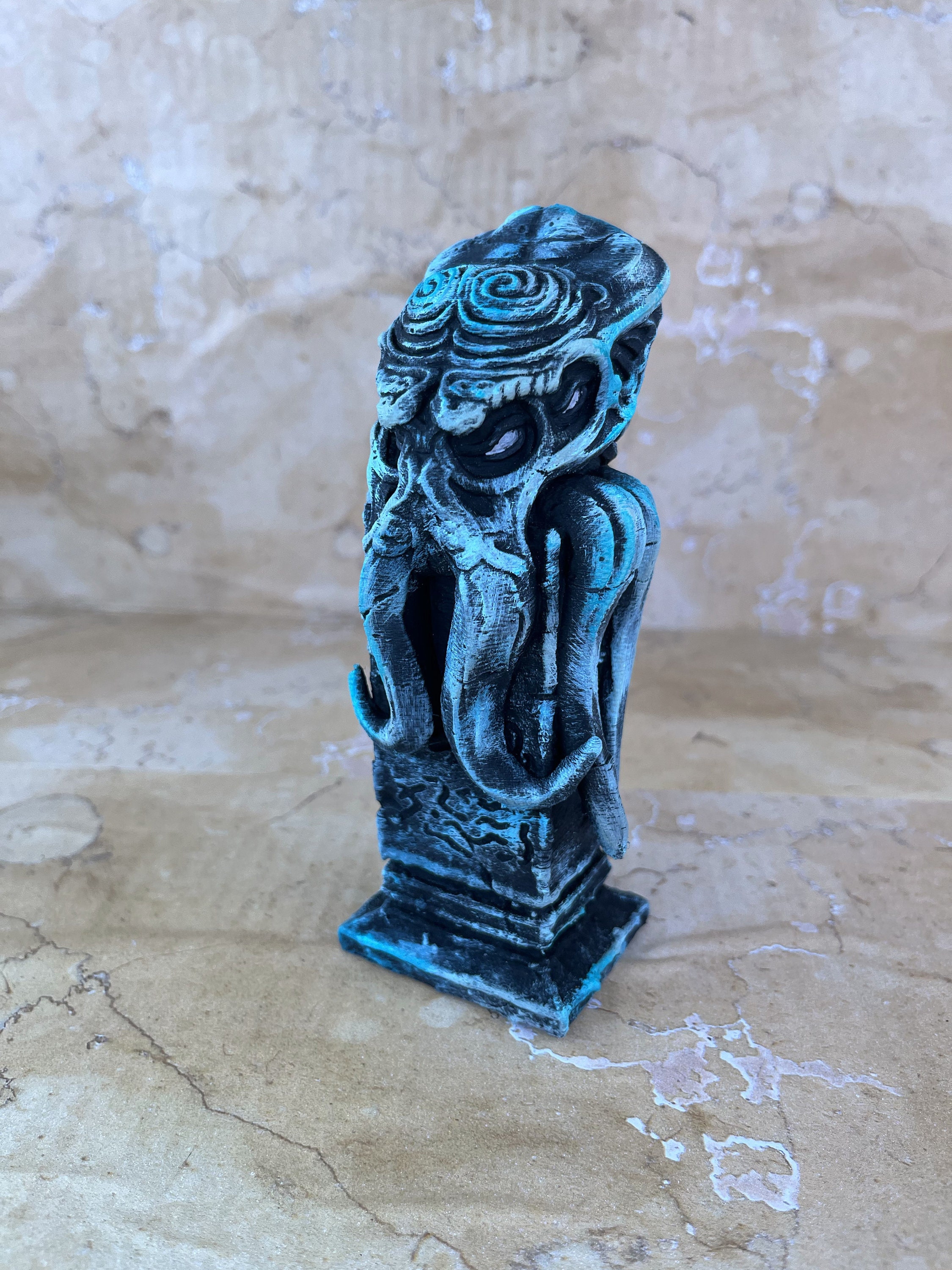 Cthulhu Totem Figure, H.P. Lovecraft Statue, Octopus Figurines, Call of ...