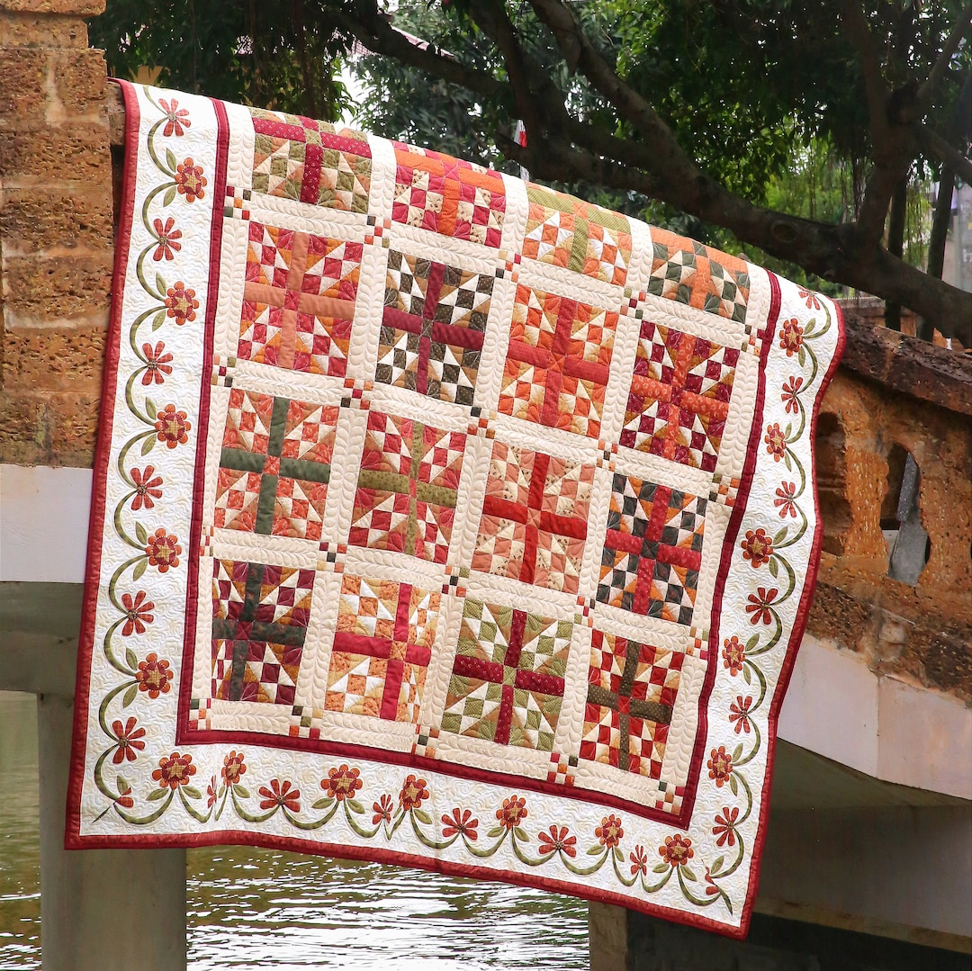 Hand Quilted Autumn Patchwork Quilt: Amish Bordeaux, 88x88 - Etsy