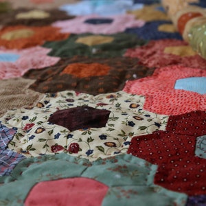 Hand-quilted Hexagon Quilt: Amish Bordeaux Patchwork, Grandmother's ...