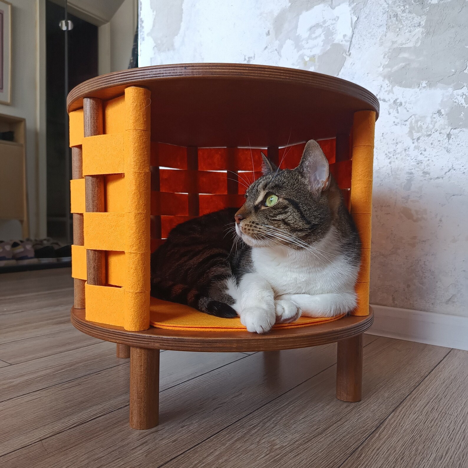 Cat House, Small Cat Table, Cat Furniture, Round Coffee Table, Cat Bed ...