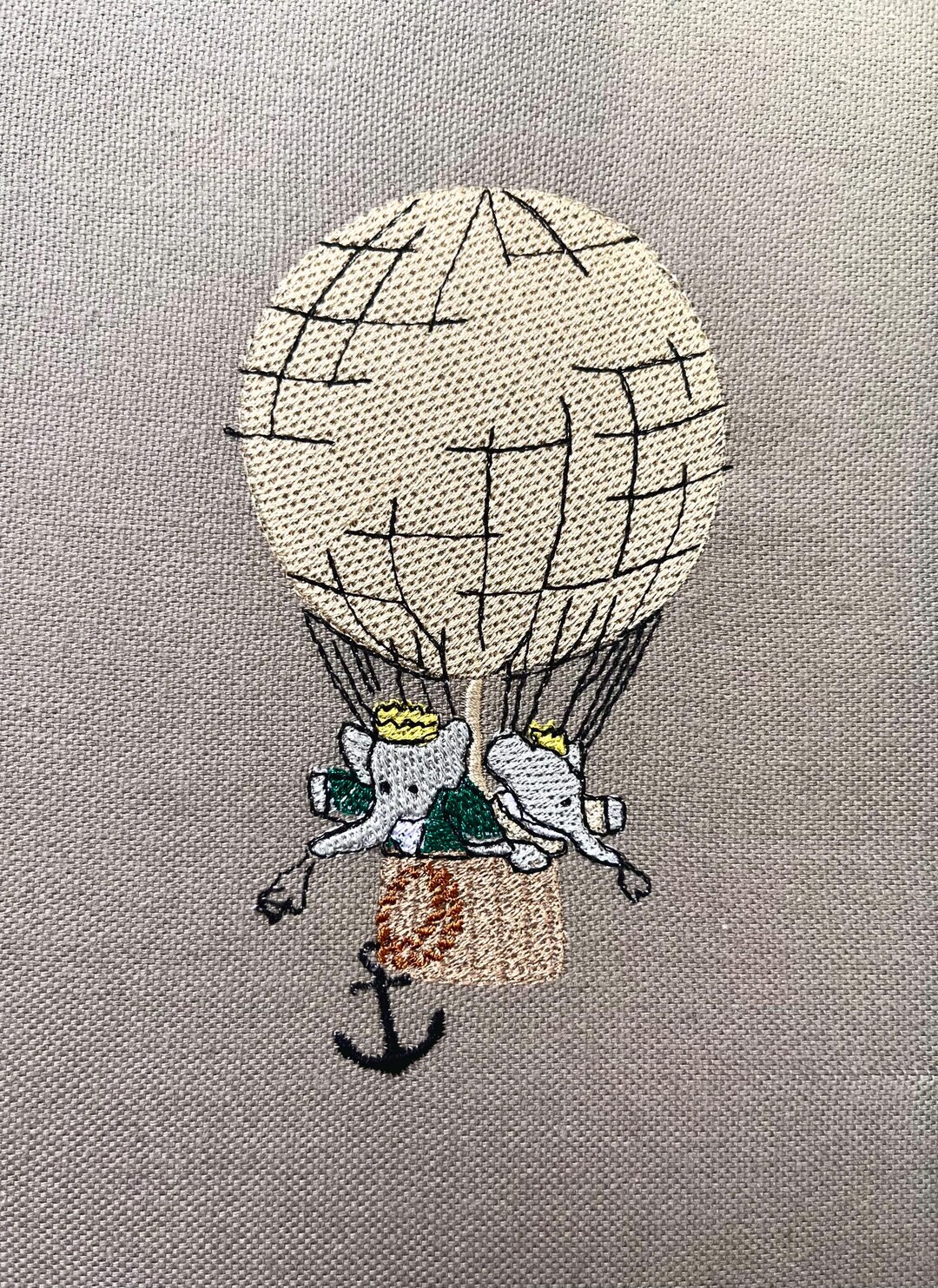 Babar Elephant in Balloon, 4 Sizes Machine Embroidery Designs Instant ...