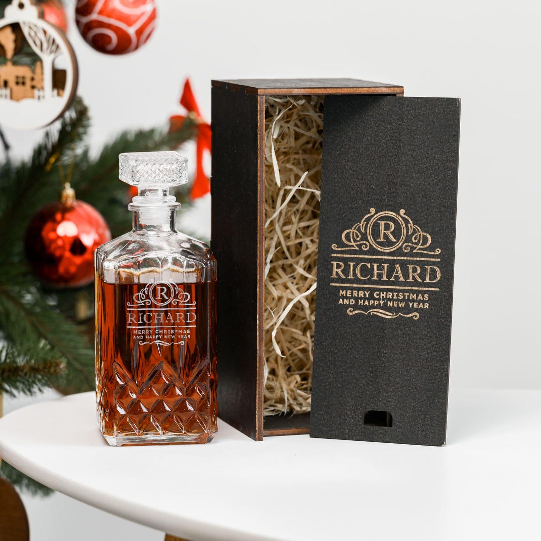 Engraved Wooden Box With Decanter - Personalized Whiskey Glasses Set ...