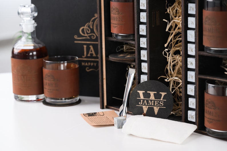 Personalized Wooden Whiskey Glasses Gift Box With Whiskey Stones ...