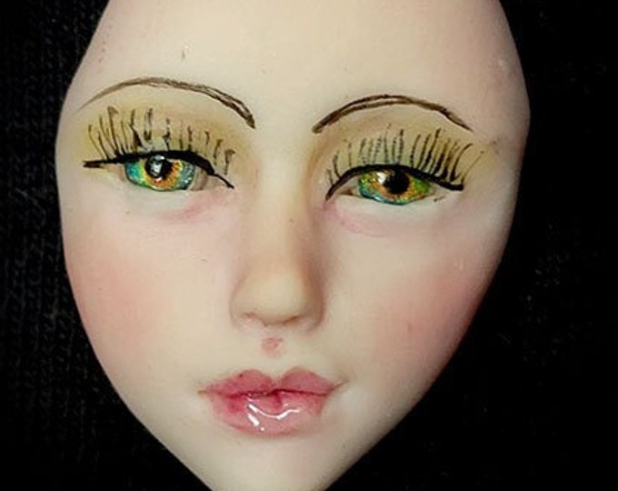 Sm Fancy Nouveau Classic Folk Art Angel Face, Light Flesh Tone ...