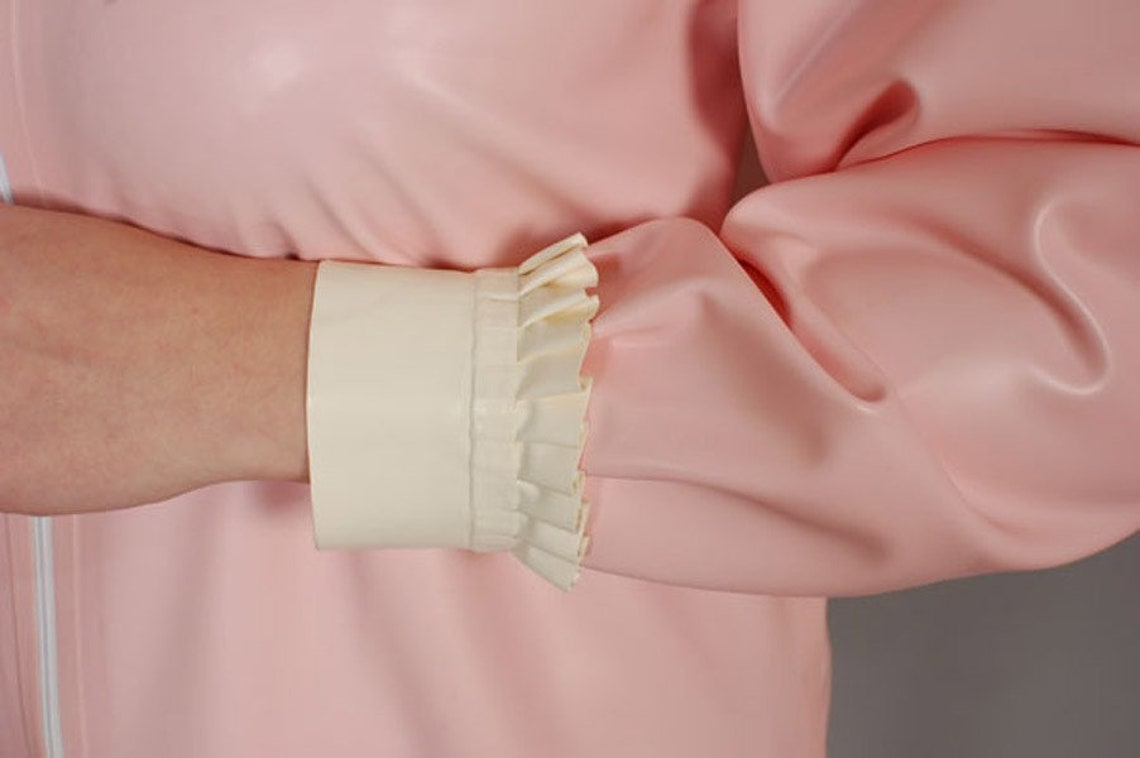 GUWI Hemdhose mit Rüschen und niedlichen Kragen aus Latex in - Etsy.de